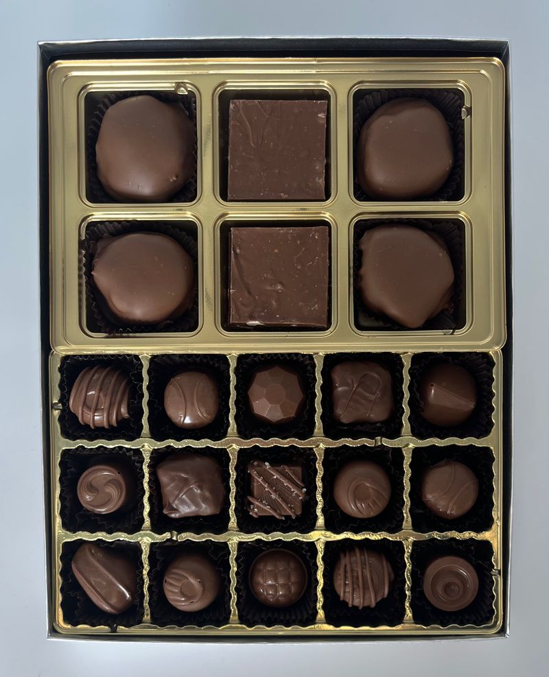 Deluxe Assortment | Ava Marie Chocolates